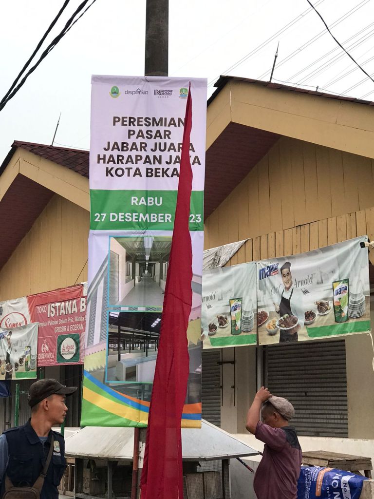 Cetak dan Pasang Dekorasi Banner / Backdrop